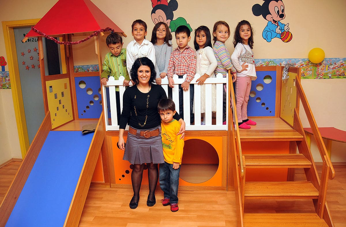 MAESTRA DE PREESCOLAR: ¿CUÁNTO GANA ESTA PROFESIONAL?